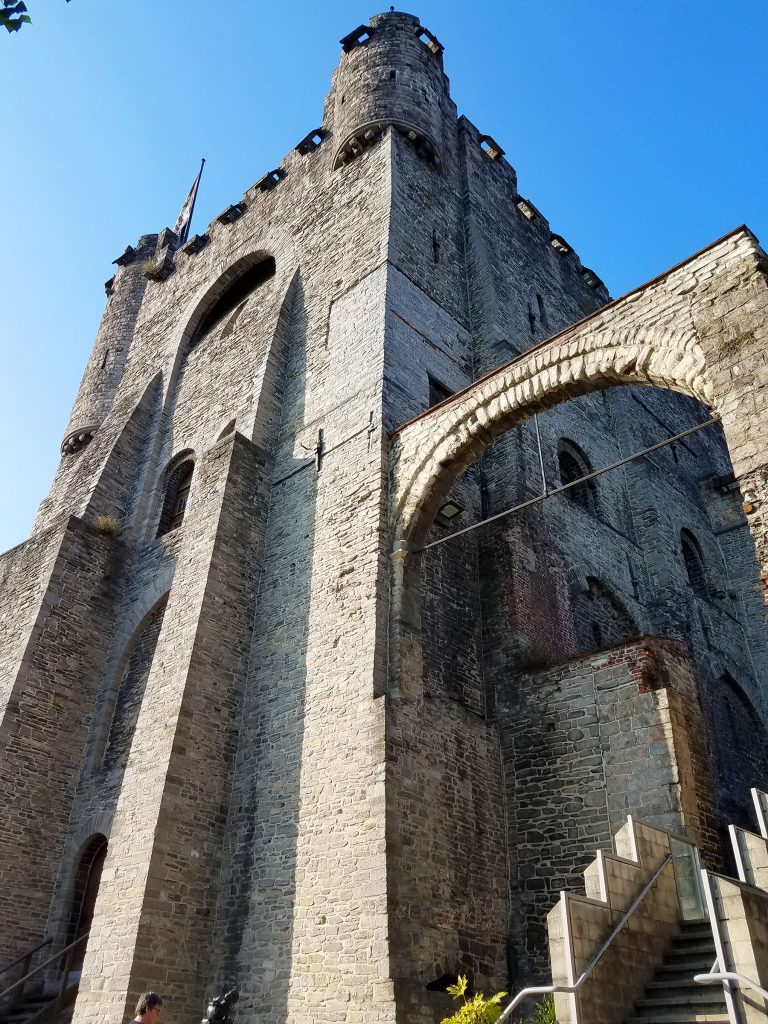 Gravensteen Castle: Torture museum and medieval toilets - Baltimore ...